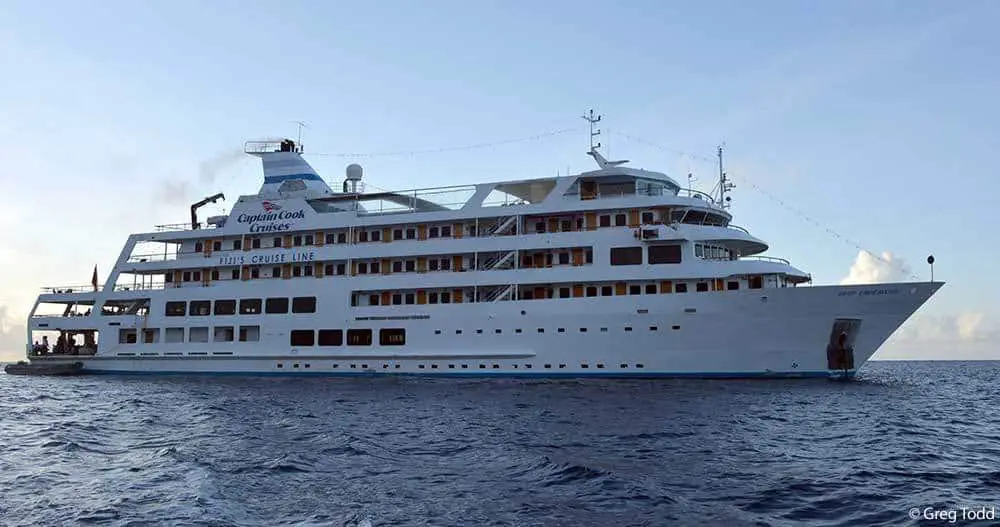 Sailing Fiji on Captain Cook Cruises Reef Endeavour